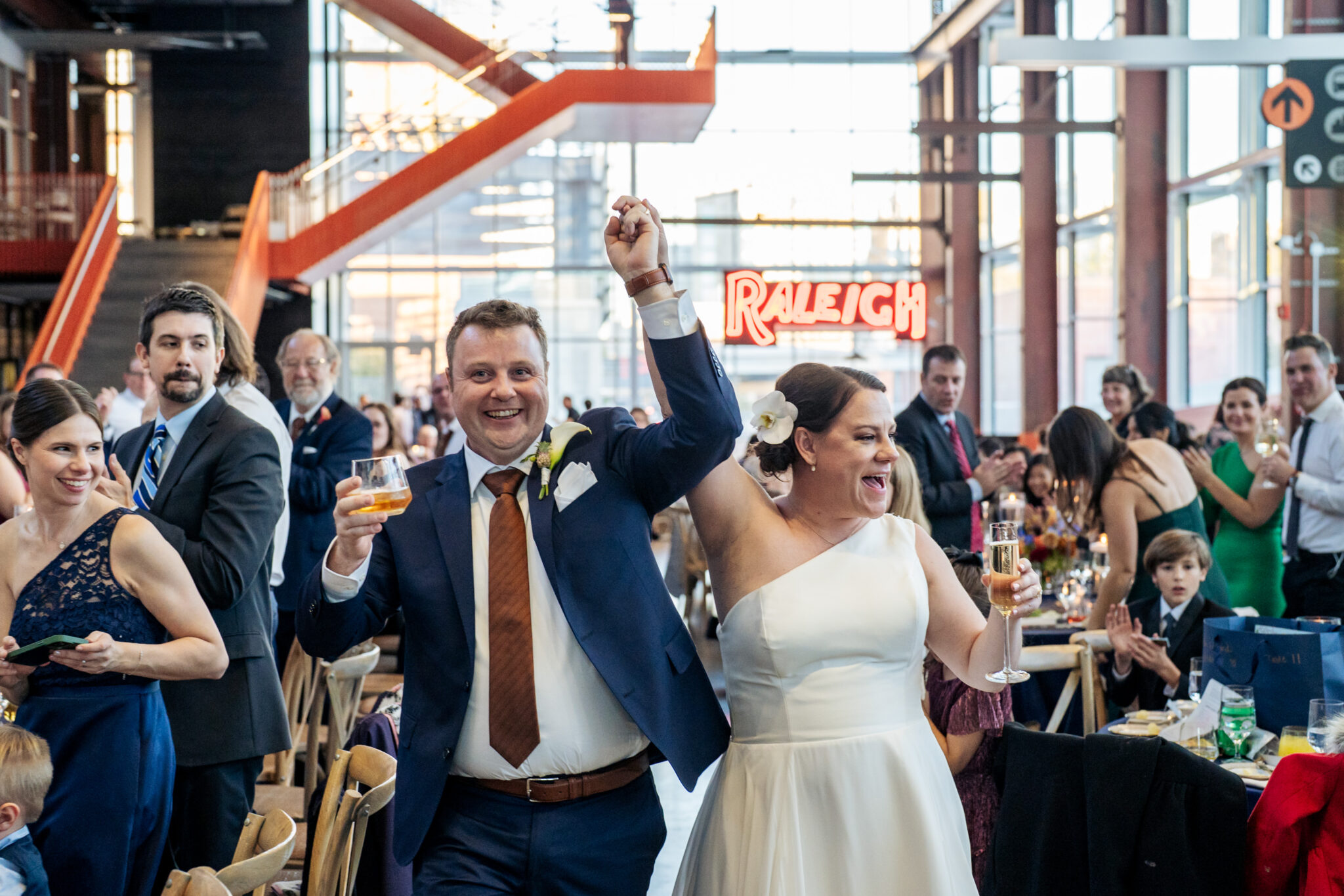 Union Hall Wedding in Raleigh | Brandon & Kristie - megannicolephoto.com