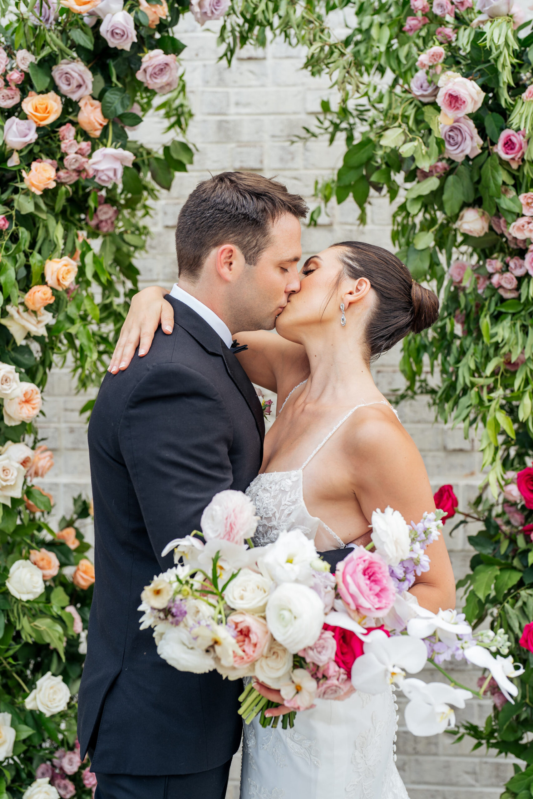 Romantic, Colorful Summer Wedding | Styled Shoot at the Maxwell - megannicolephoto.com